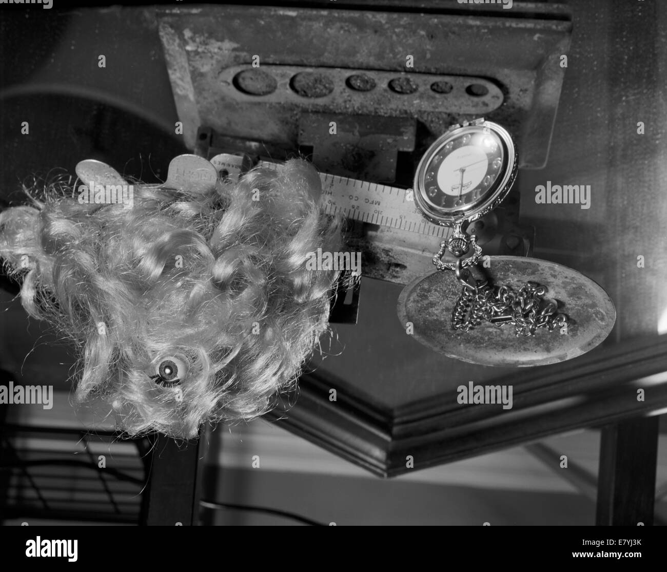 Artificial gravity Black and White Stock Photos & Images - Alamy