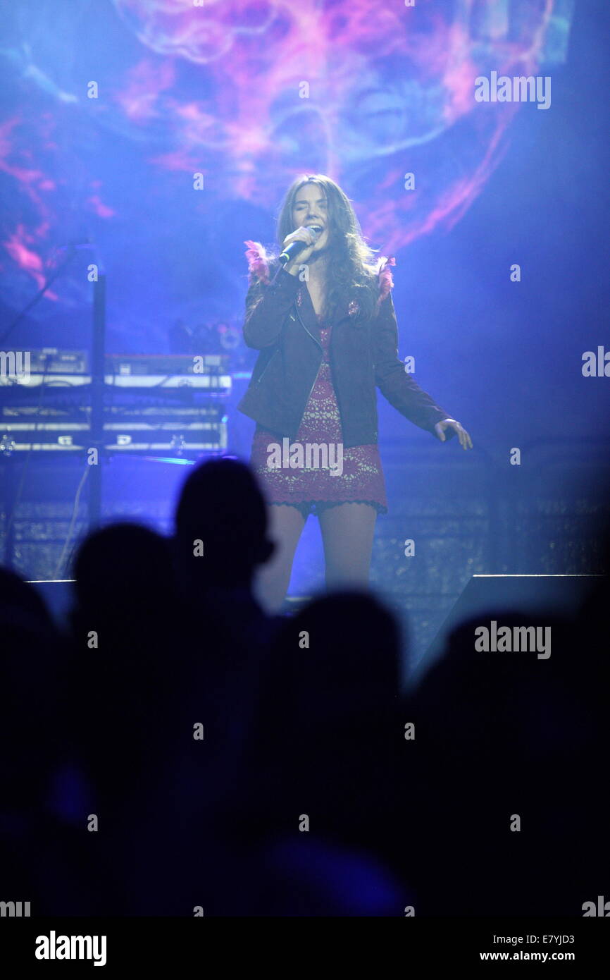 Singer karolina hi-res stock photography and images - Alamy