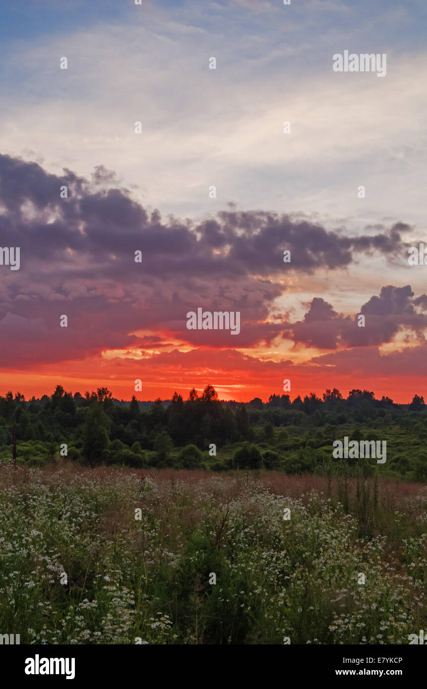 Red cloudy sunset Stock Photo - Alamy