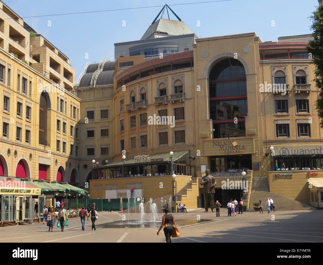 JOHANNESBURG Nelson Mandela Square in Sandton. Photo Tony Gale Stock ...