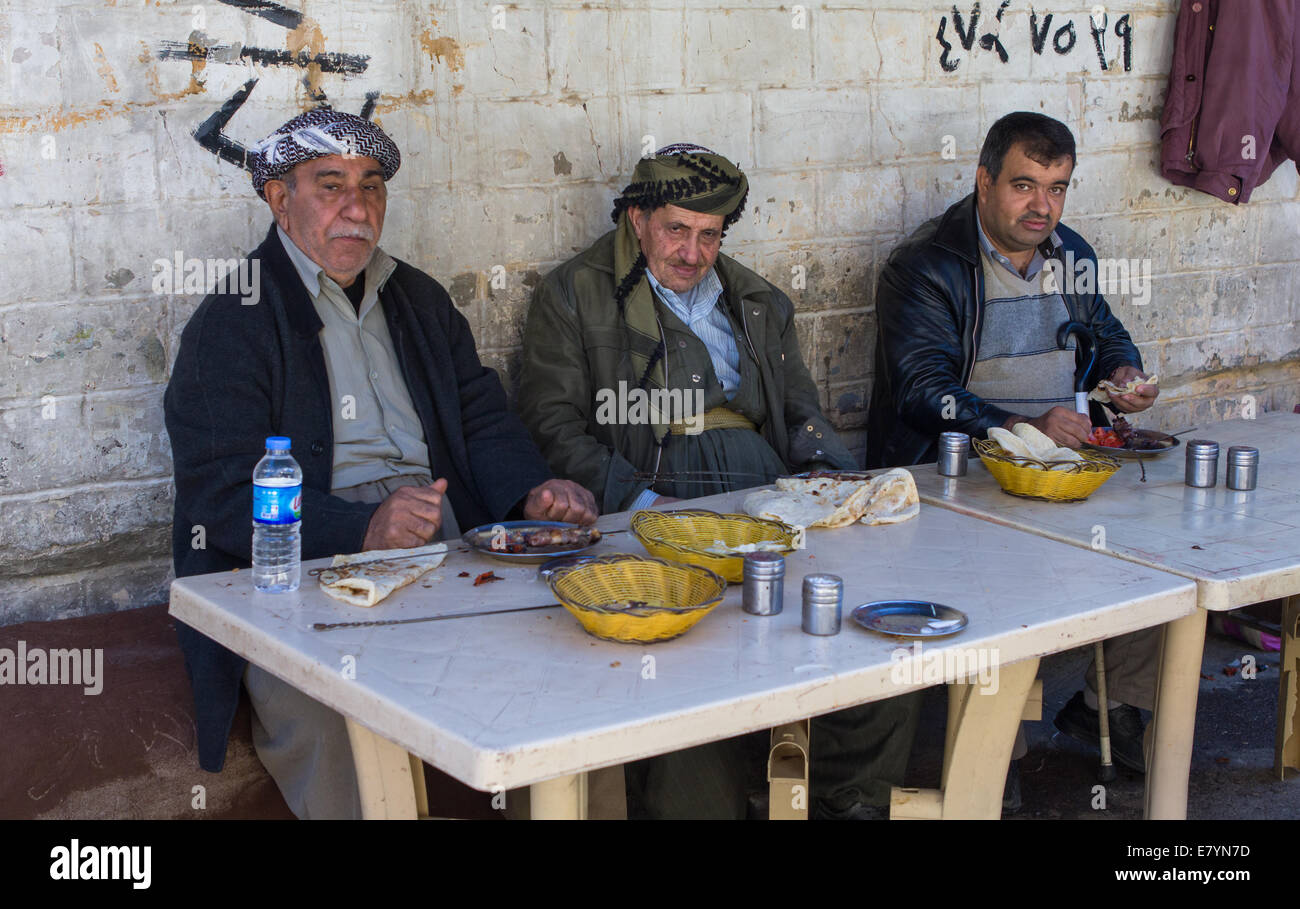 Iraq bread hi-res stock photography and images - Alamy
