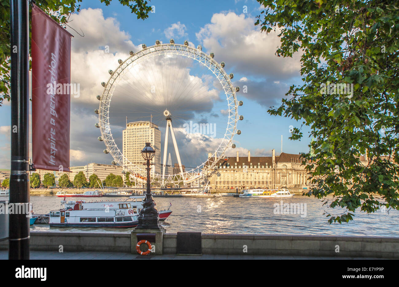 Big wheel london hi-res stock photography and images - Alamy