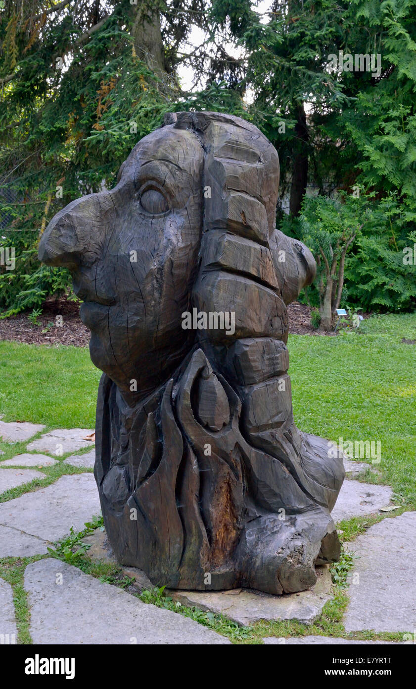 Statue of Carl von Linné (Carl Linneaus), Biological Garden, Visby ...
