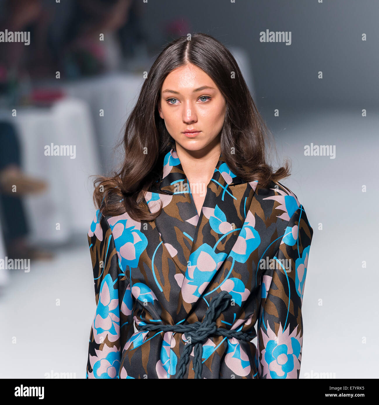 Sydney, Australia. 26th Sep, 2014. A model showcases designs by Bianca ...