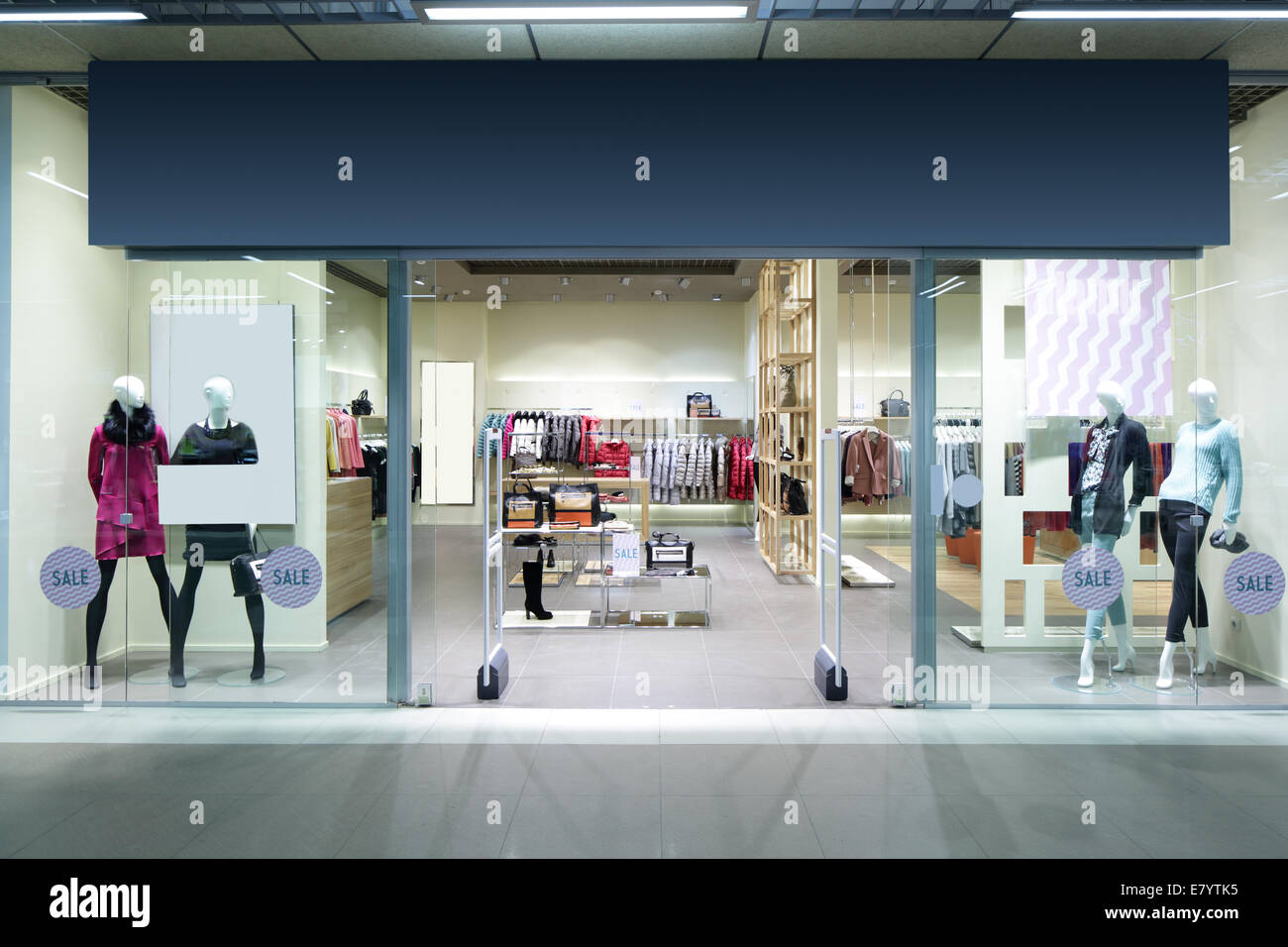 bright and fashionable window of modern european store Stock Photo - Alamy