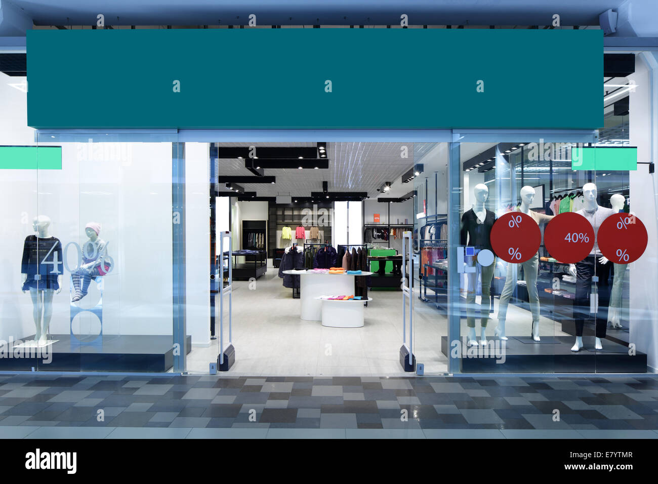 bright and fashionable window of modern european store Stock Photo - Alamy