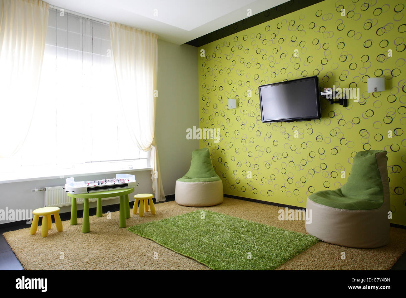 big and bright interior of modern living room Stock Photo - Alamy