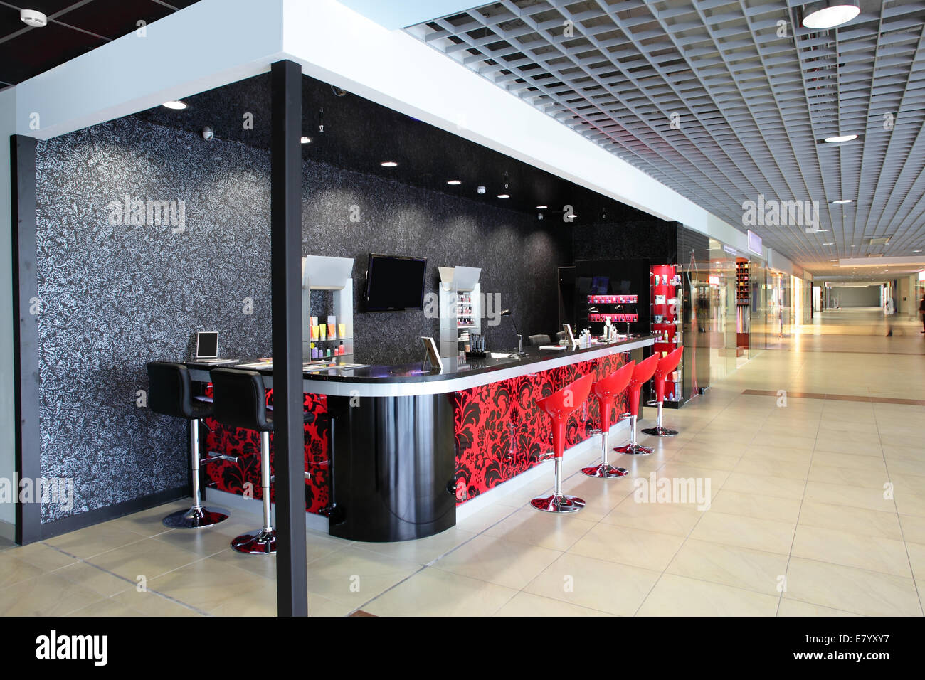 brand new interior of european beauty salon Stock Photo - Alamy