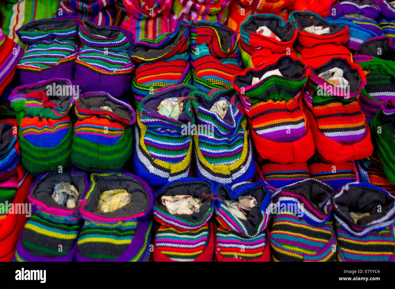 traditional mayan textiles Stock Photo - Alamy