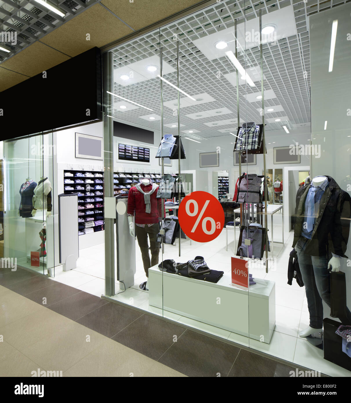 bright and fashionable window of modern european store Stock Photo - Alamy