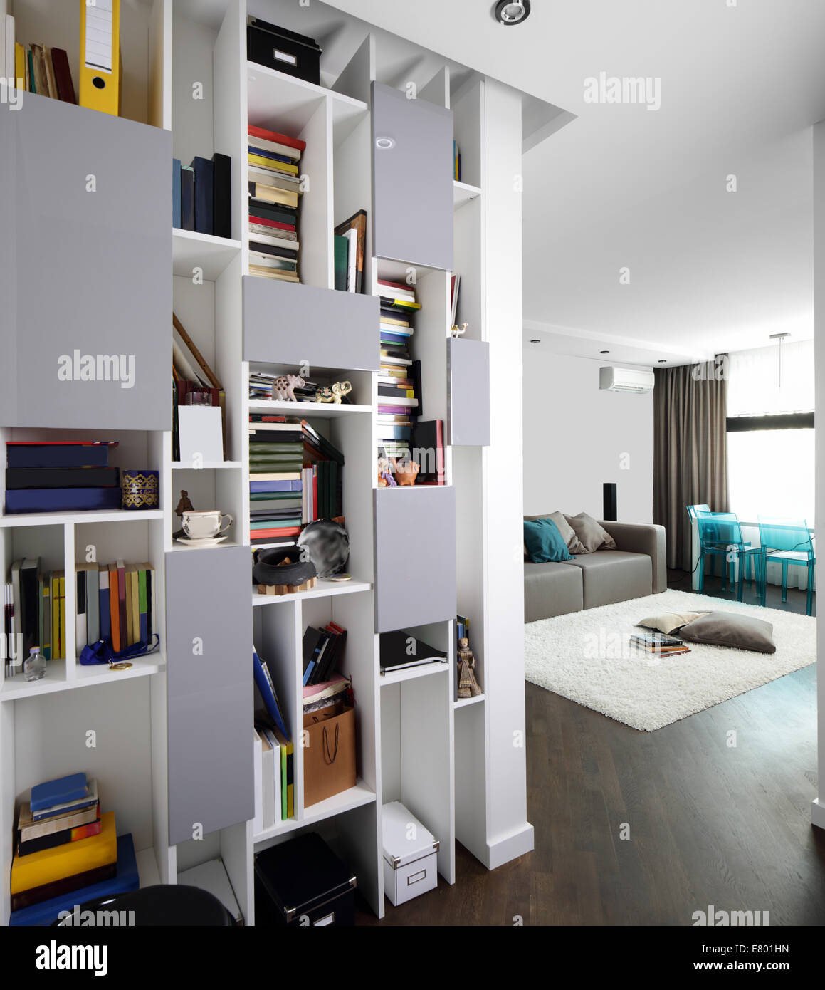 big and bright interior of modern living room Stock Photo - Alamy