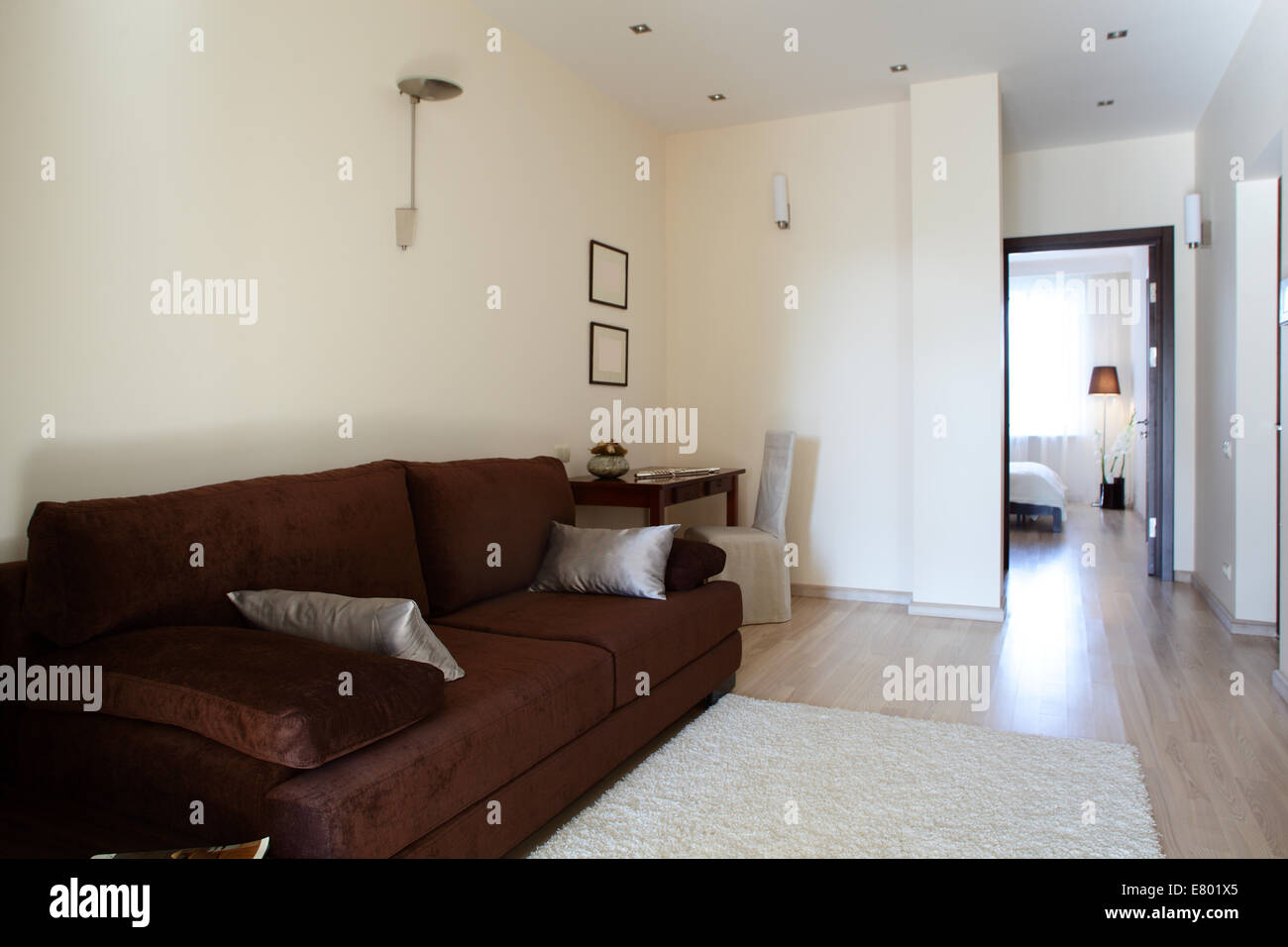 big and bright interior of modern living room Stock Photo - Alamy