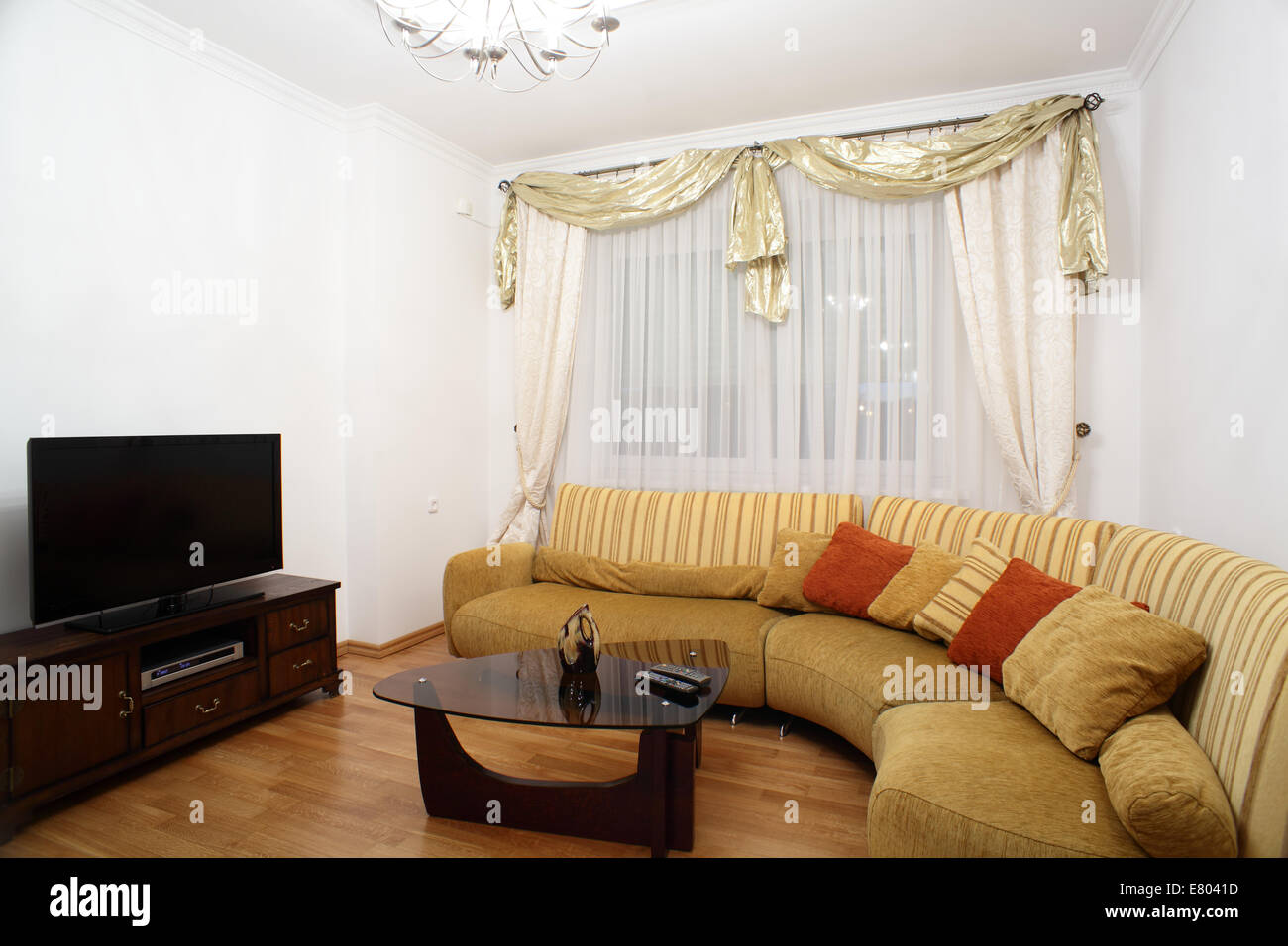 big and bright interior of modern living room Stock Photo - Alamy