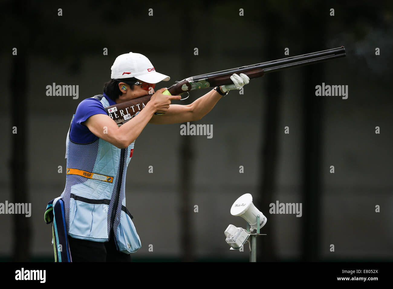 Incheon, South Korea. 27th Sep, 2014. Zhang Heng of China competes ...