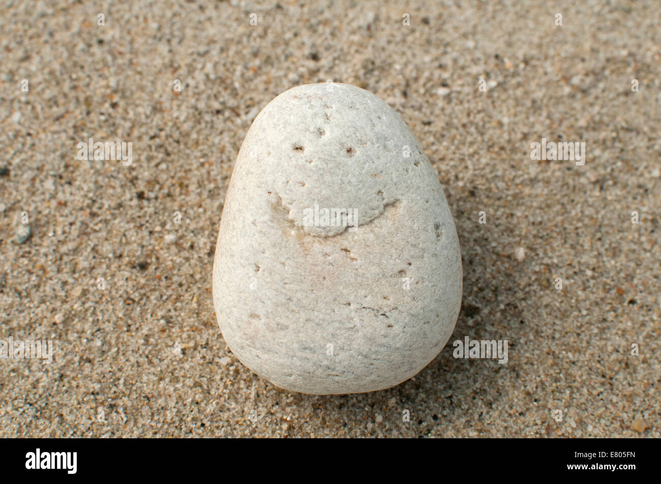 Emoticon smiley stone hi-res stock photography and images - Alamy