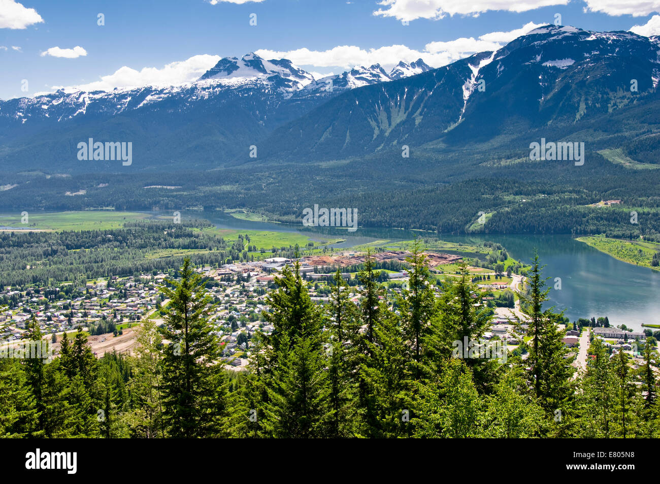 Revelstoke Viewpoint, Mount Revelstoke National Park, British Columbia ...