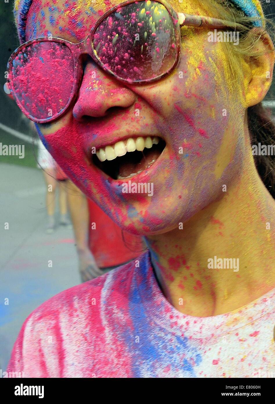 Shanghai, China. 27th Sep, 2014. A Chinese girl participating in the ...