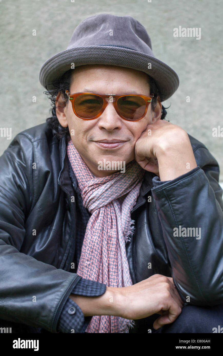 Chef bobby chinn hi-res stock photography and images - Alamy