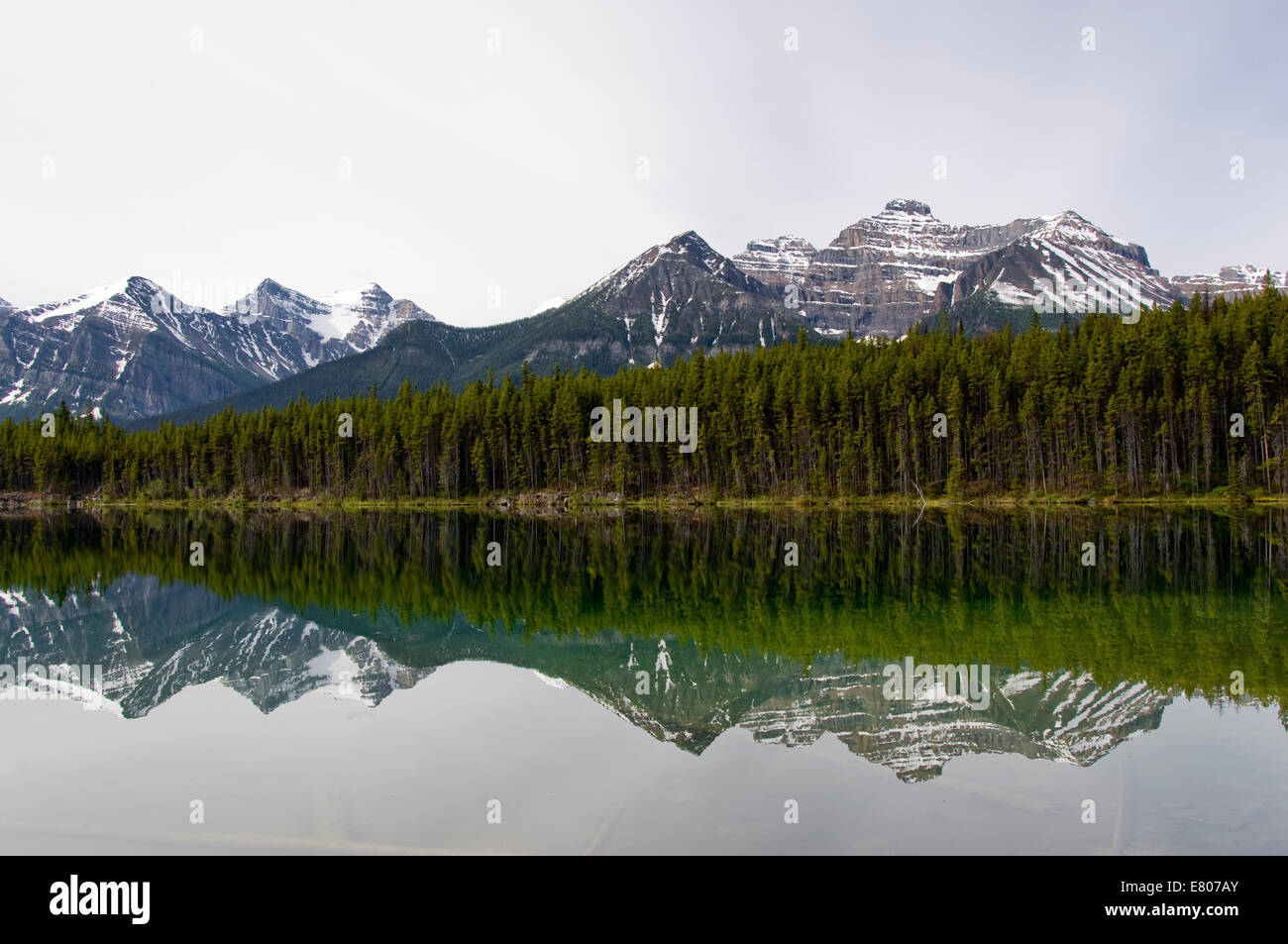 Herbert lake hi-res stock photography and images - Alamy
