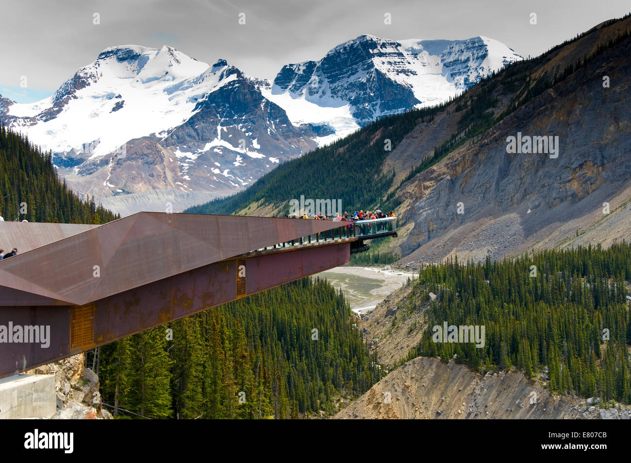Skywalk hi-res stock photography and images - Alamy