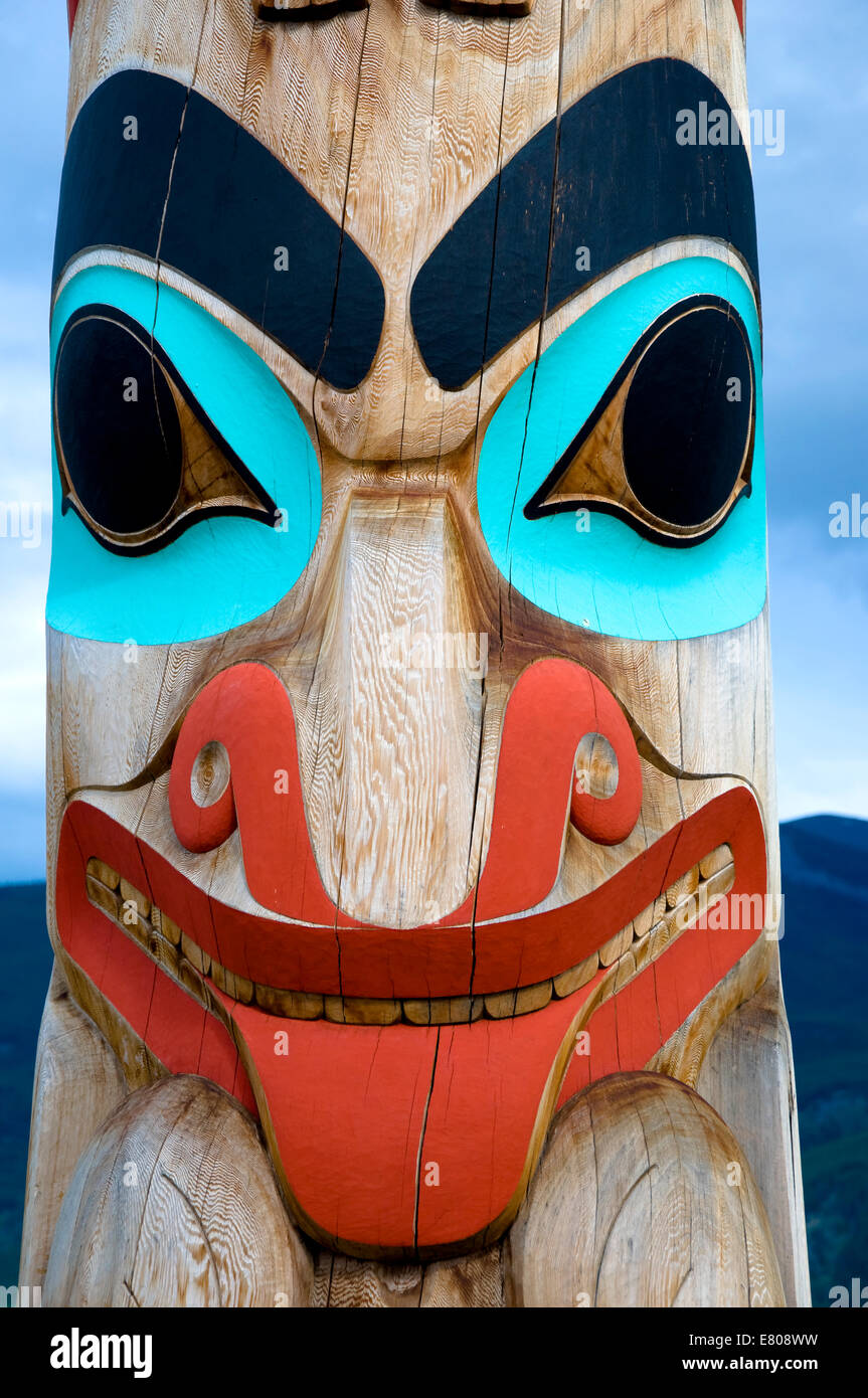 Two Brothers Totem Pole, Jasper National Park, Alberta, Canada Stock ...