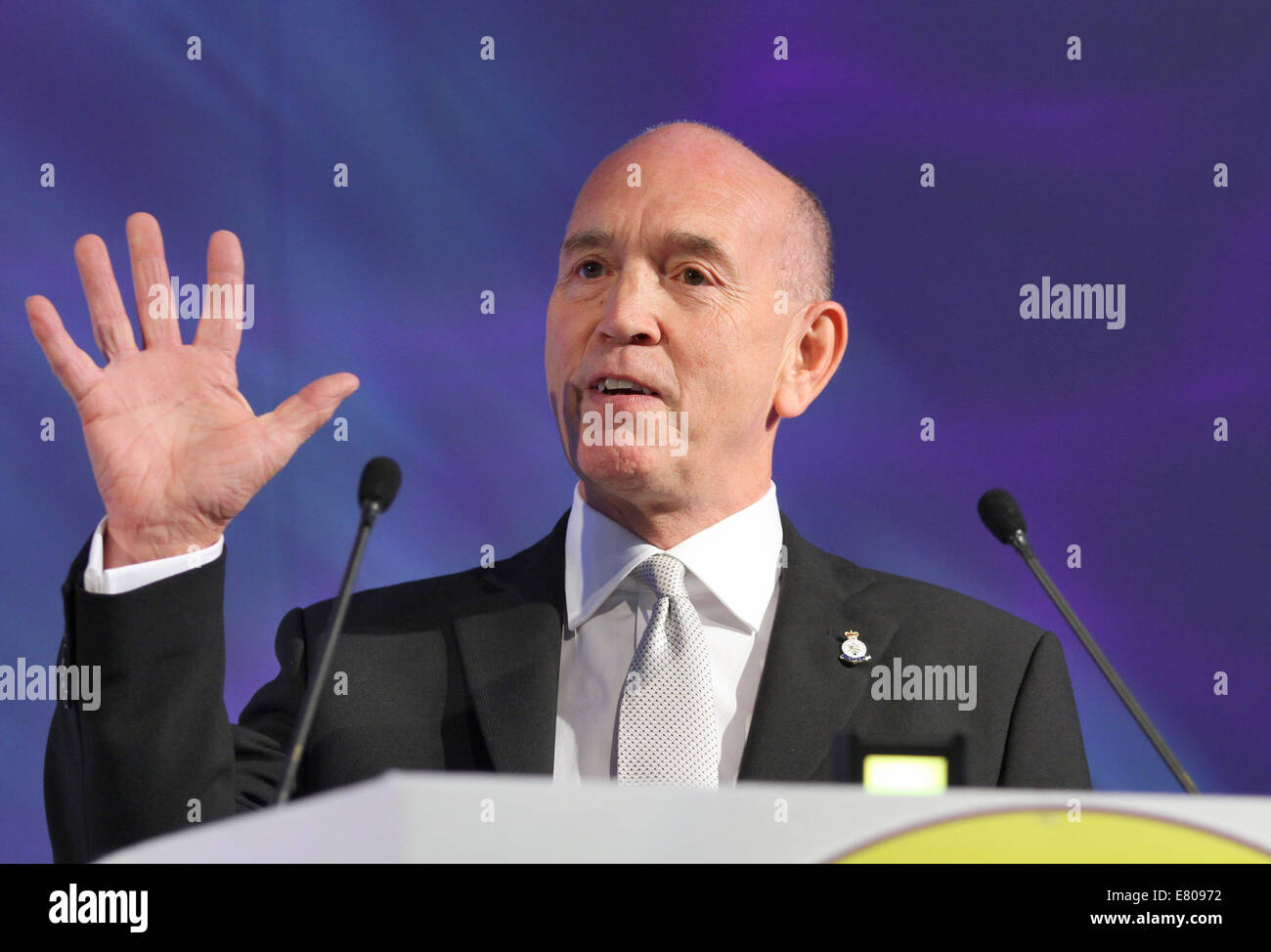 The spink hi-res stock photography and images - Alamy