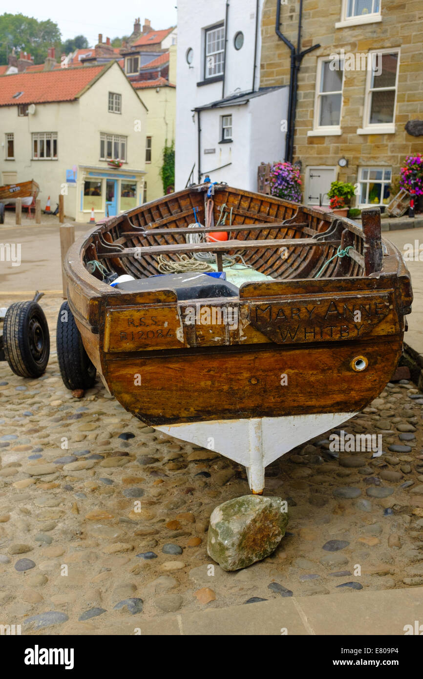 A boat called "Mary Anne" of Whitby. 16TH September, at the Bay Hotel ...