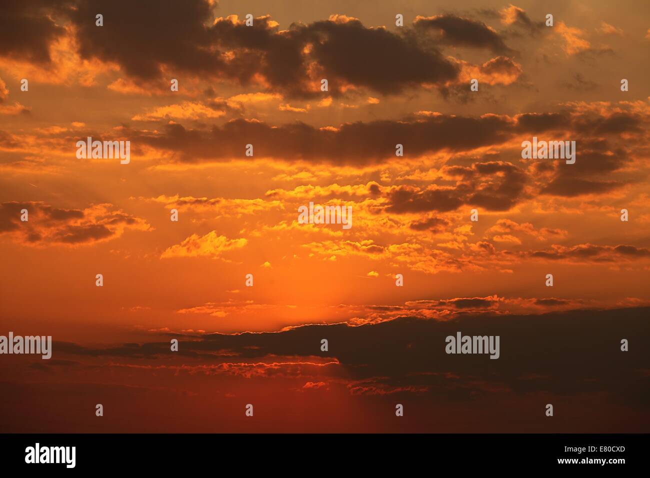 Strong sky moody sky hi-res stock photography and images - Alamy