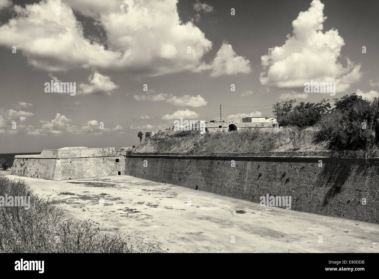 Venetian fortification Walls of Chania Stock Photo - Alamy