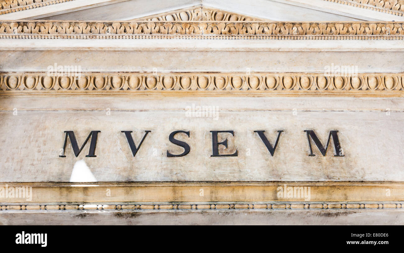 Entrance ancient museum letters hi-res stock photography and images - Alamy