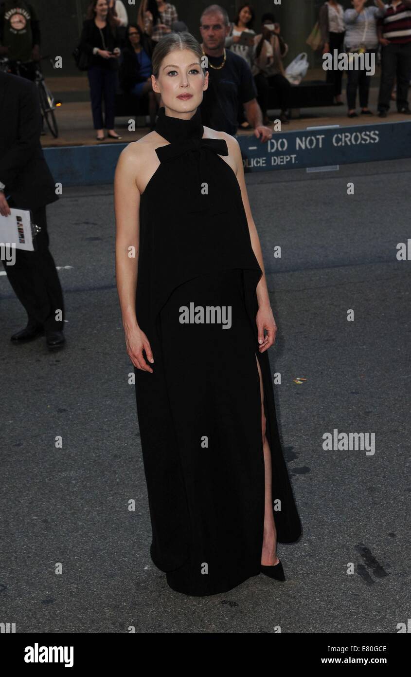 New York, NY, USA. 26th Sep, 2014. Rosamund Pike at arrivals for GONE ...