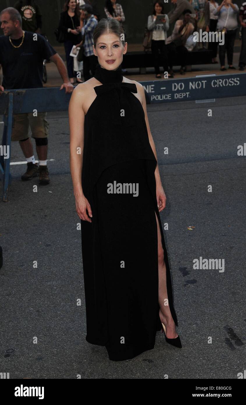 New York, NY, USA. 26th Sep, 2014. Rosamund Pike at arrivals for GONE ...