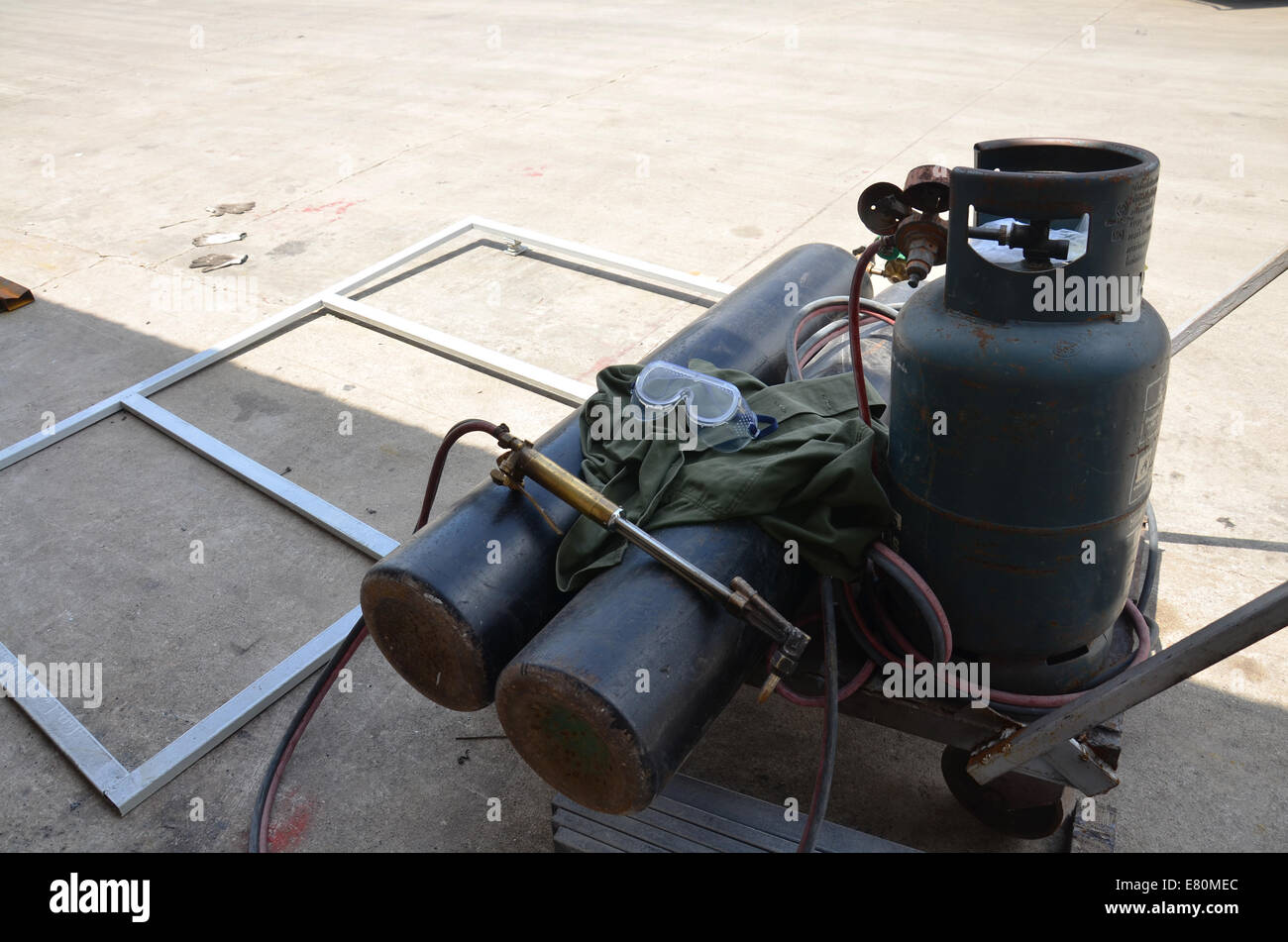 Propane tank bomb hi-res stock photography and images - Alamy
