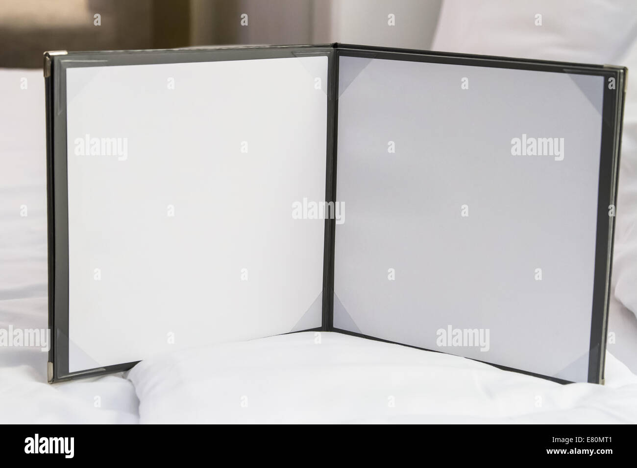 Notebook blank on bed hi-res stock photography and images - Alamy