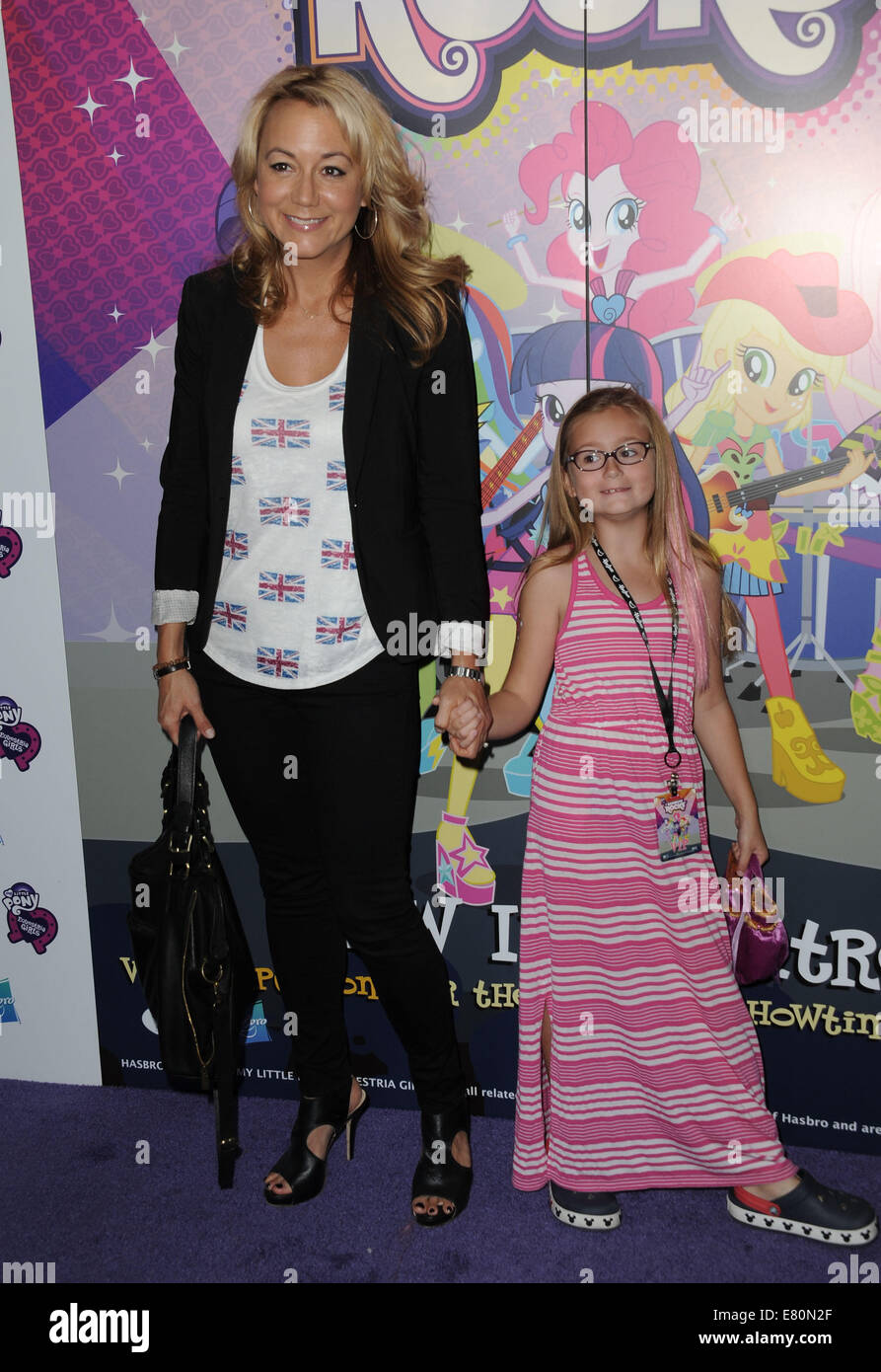 Los Angeles, California, USA. 27th Sep, 2014. Megyn Price, Daughter ...