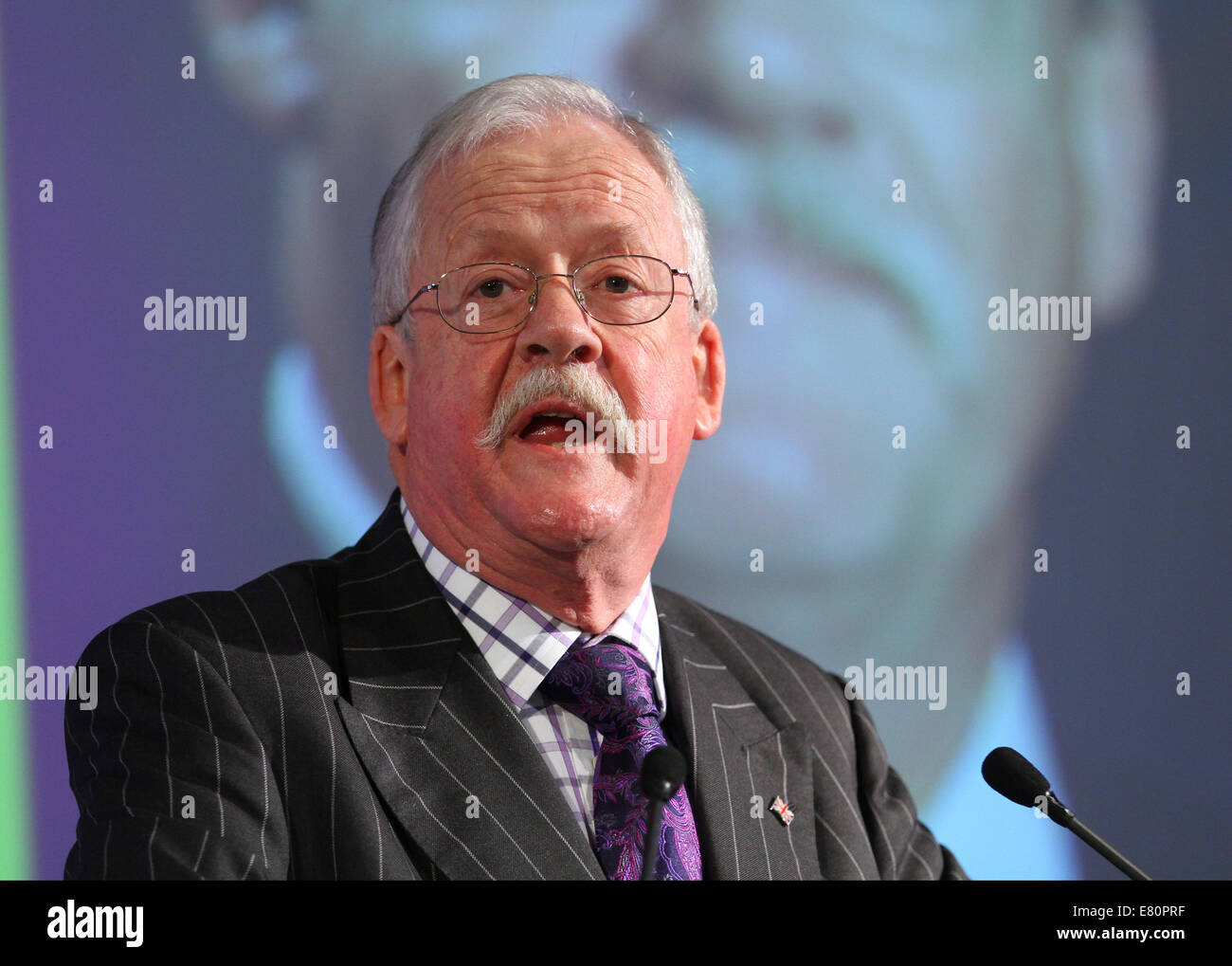 Roger Helmer Mep Stock Photos & Roger Helmer Mep Stock Images - Alamy