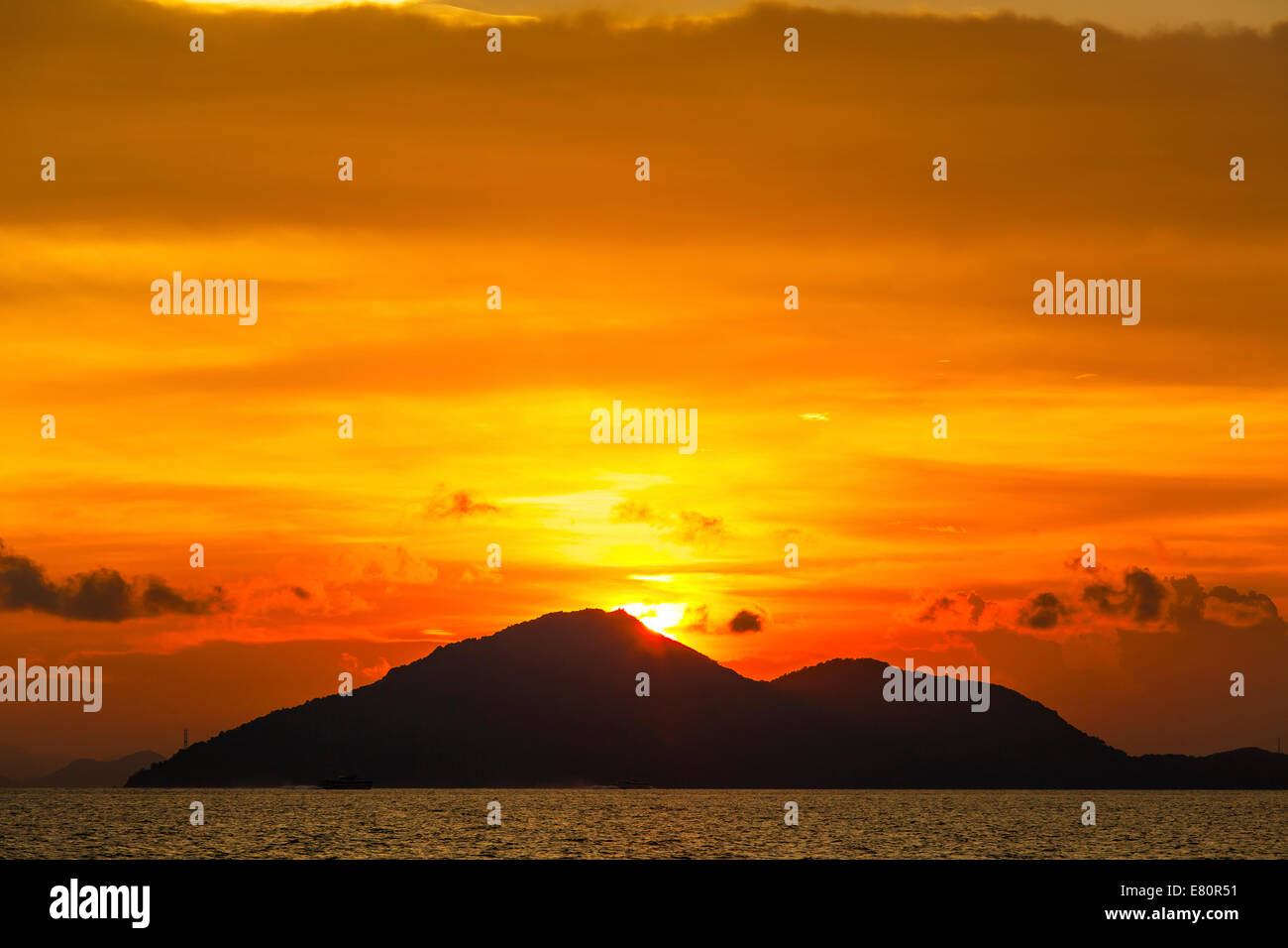 Tropical landscap hi-res stock photography and images - Alamy