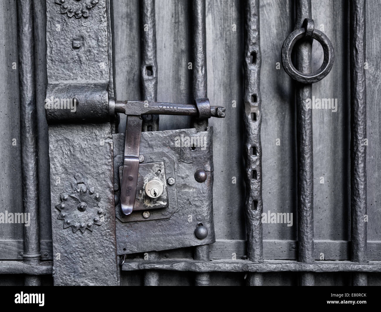 Cathedral lock hi-res stock photography and images - Alamy