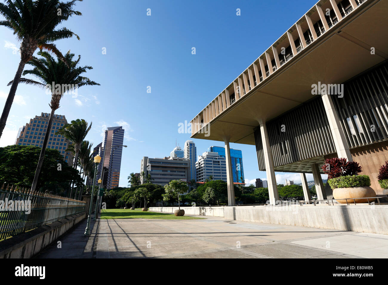 HONOLULU, HAWAII, 21st September, 2014. The Hawaii State Capitol is ...