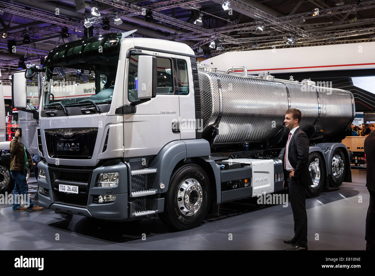 Man tgs hi-res stock photography and images - Alamy