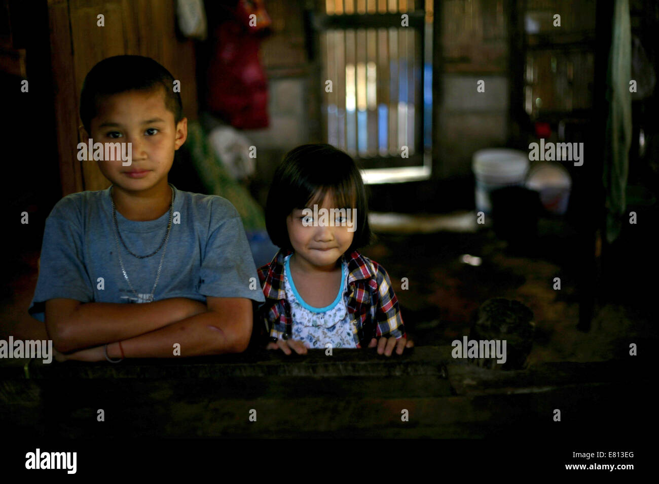 Umpiem, Umphang, Thailand. 28th Sep, 2014. Burmese refugees in the ...