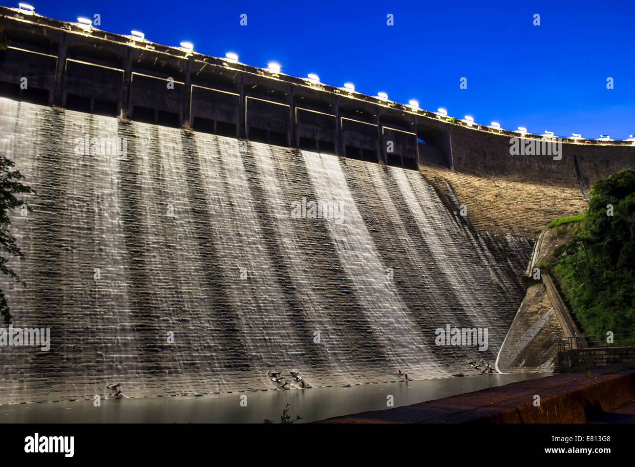 R dam hi-res stock photography and images - Alamy