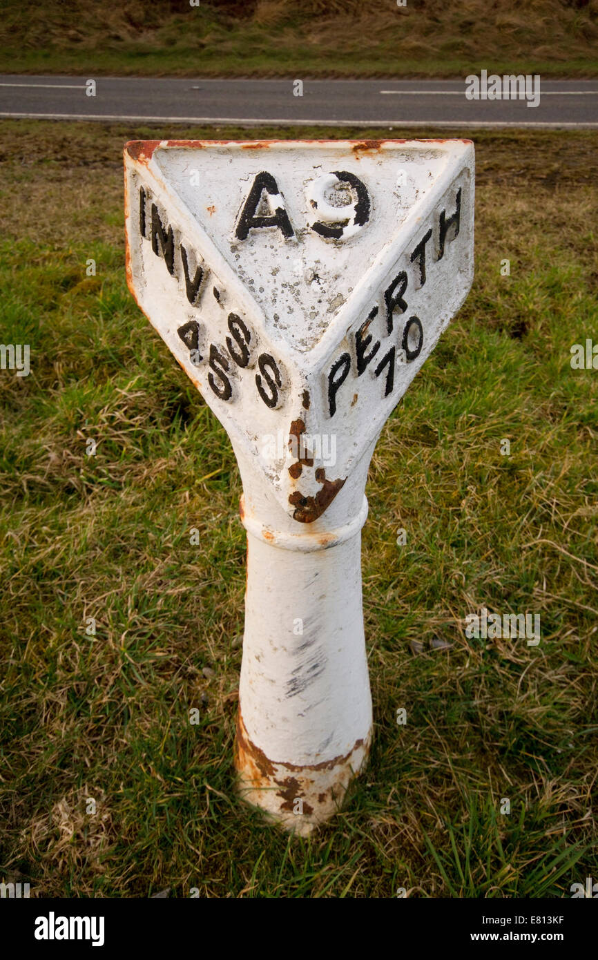 Old road sign Stock Photo - Alamy