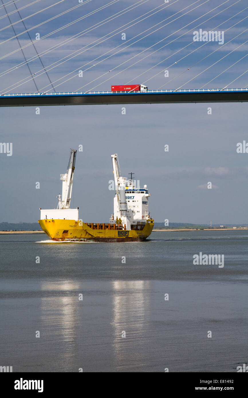 Truck passing under bridge High Resolution Stock Photography and Images ...