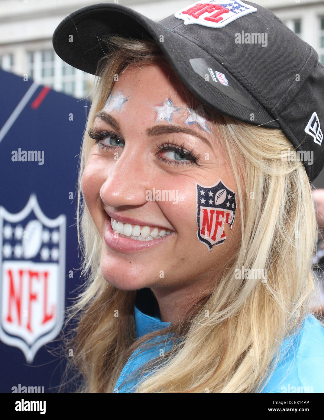 London, UK. 27th September, 2014. NFL on Regent Street - the length of ...