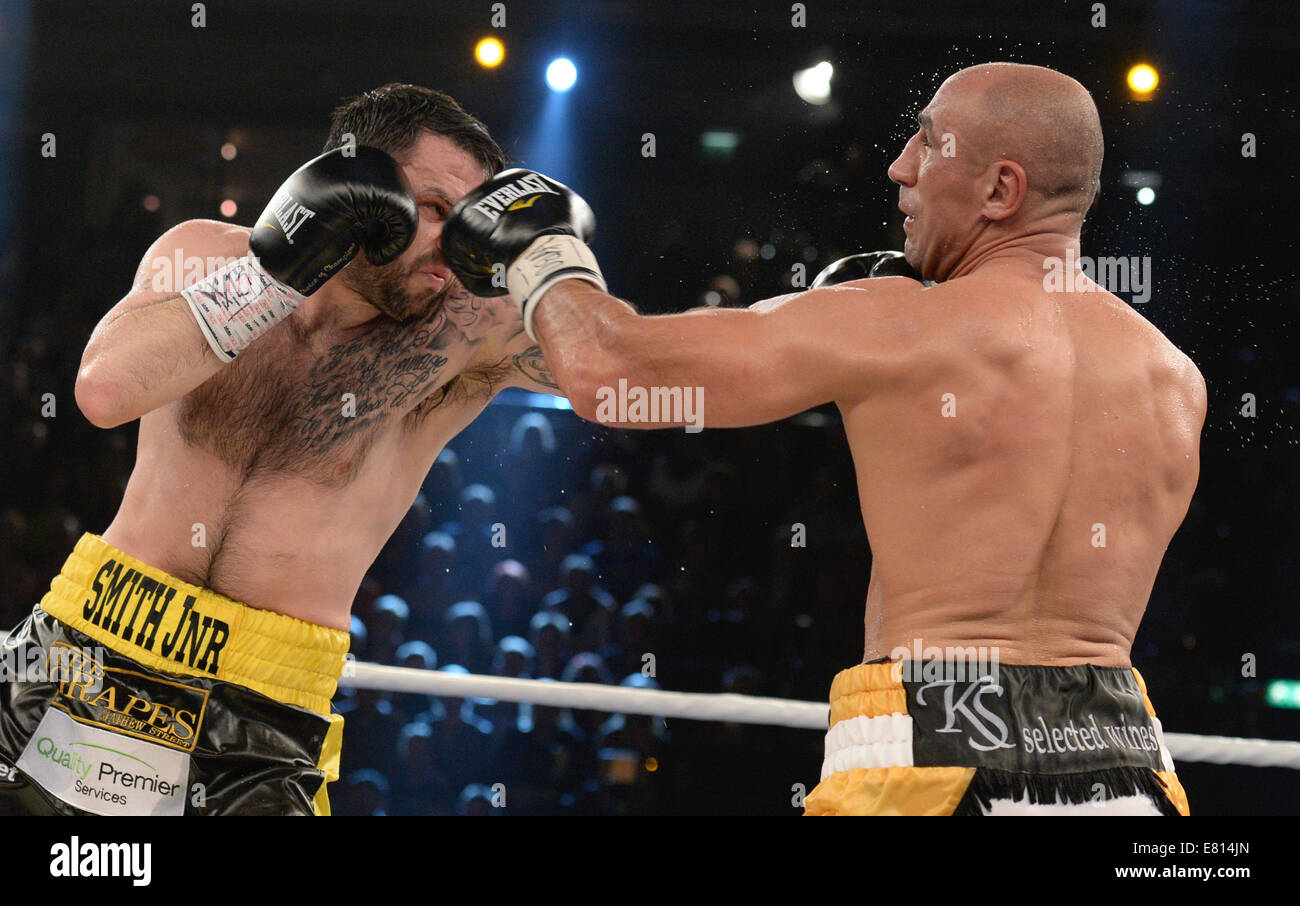 German boxer Arthur Abraham (R) boxes against his challenger Paul Smith ...