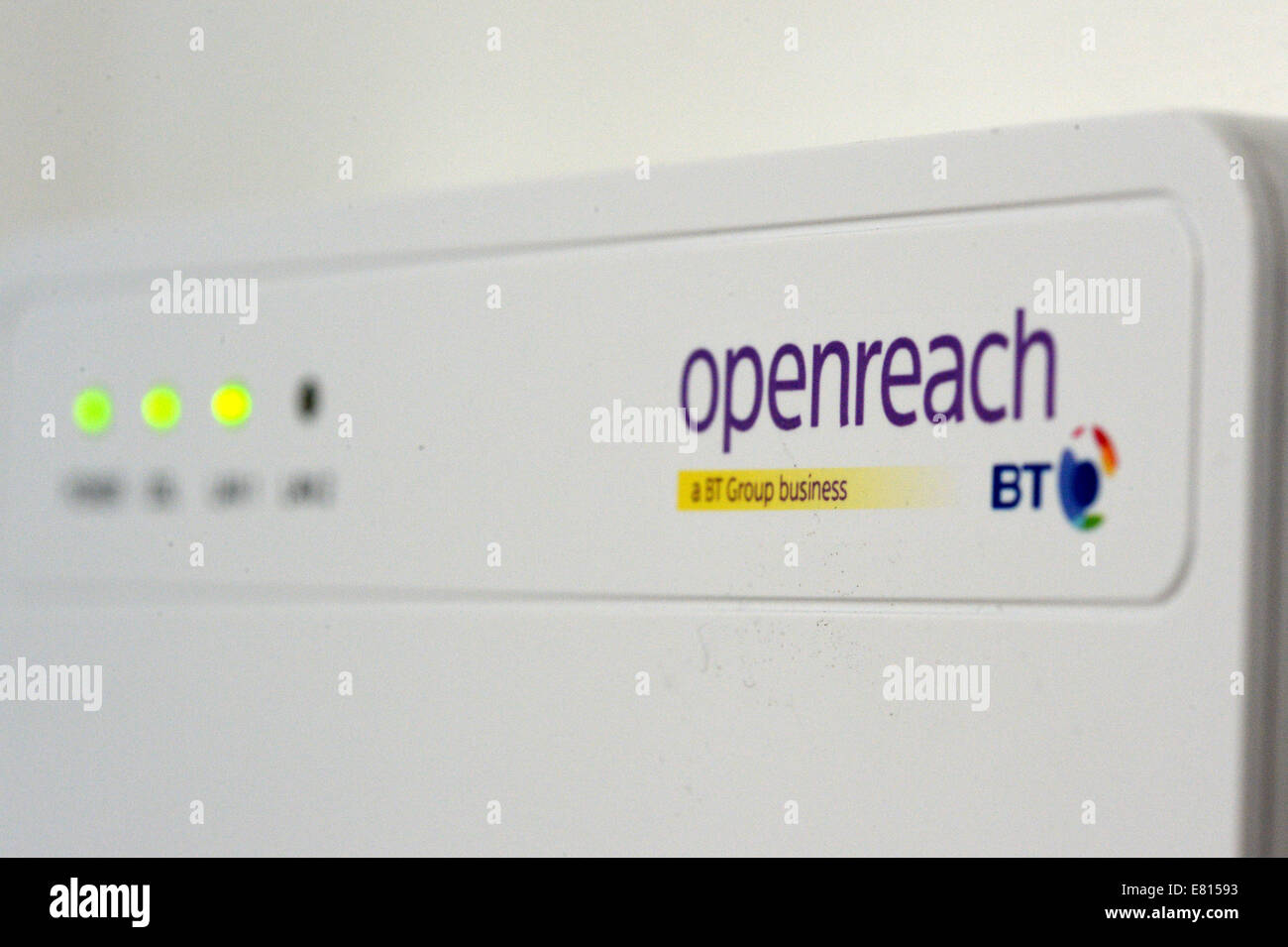 Super highway broadband hi-res stock photography and images - Alamy