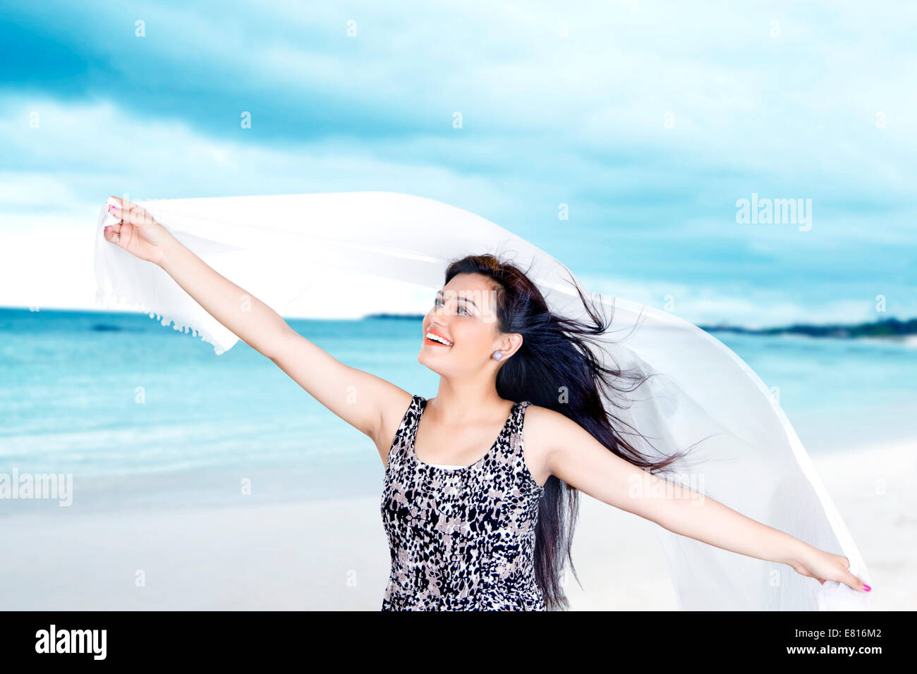 Ladies beach hi-res stock photography and images - Alamy
