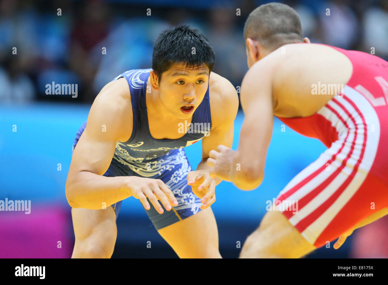 Asian games freestyle wrestling hi-res stock photography and images - Alamy