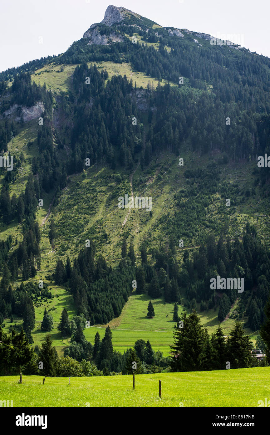 Austrian weather hi-res stock photography and images - Alamy